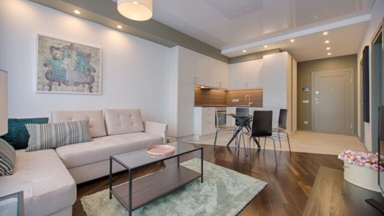 Designers Who Ignore Trends Guarantee: This Color Combination Will Make ...